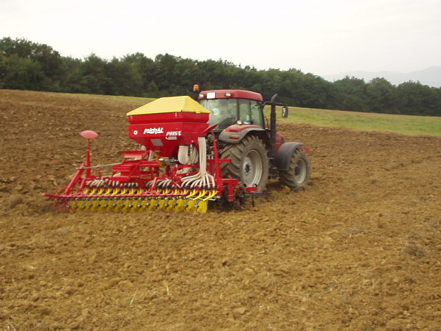 Seed combinations PM 3000 C, PMS 4000 C [ www.mistral.sk ]